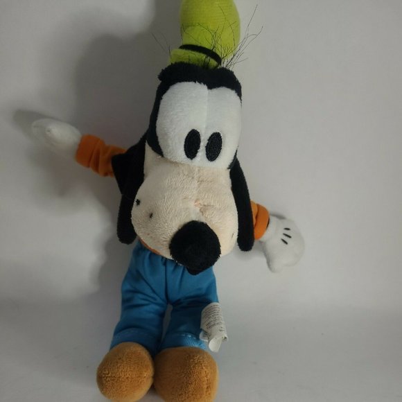 Disney | Toys | Disney Goofy Plush | Poshmark